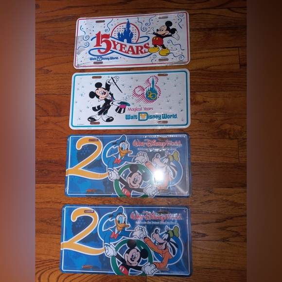Disney | Other | 4 Disney License Plates Never Used Vintage From 9s And ...